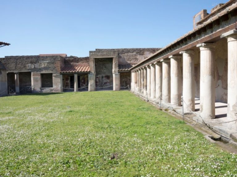 Public Works in Pre-Roman Pompeii: Roads, Donations, and Community ...